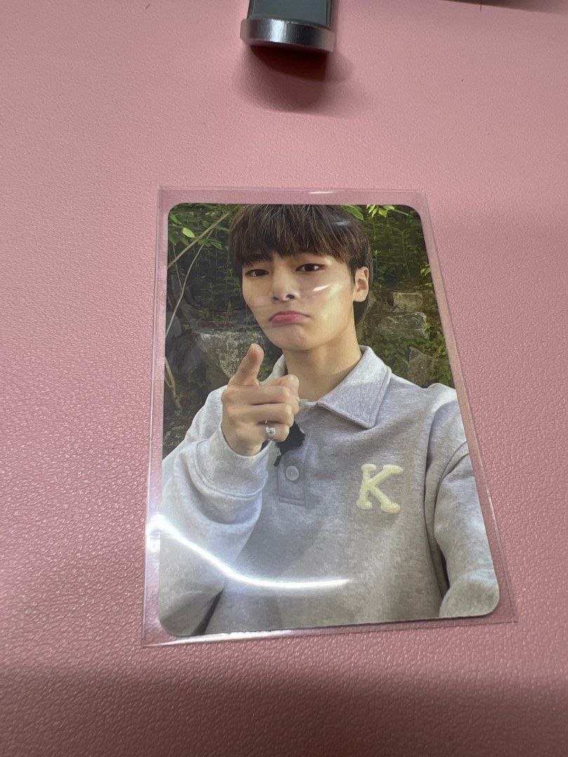 STRAY KIDS PC LEE KNOW HAN JISUNG SEUNGMIN I.N JEONGIN PC ALBUM PHOTOCARD, Hobbies & Toys ...
