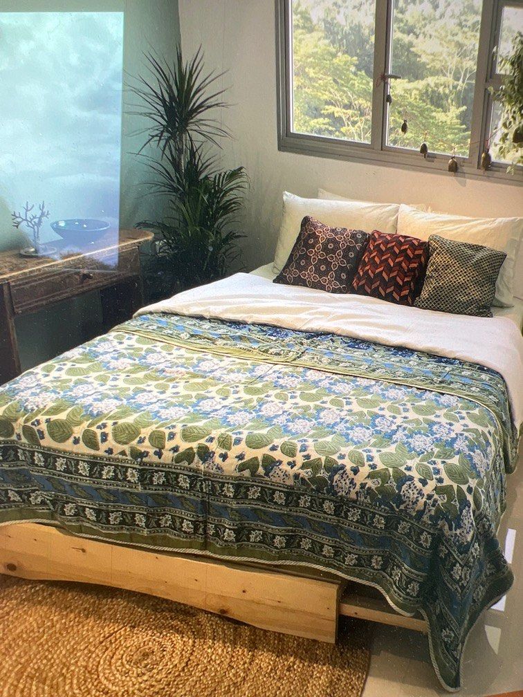 Super single extendable bed frame into Queen, King, double super single ...