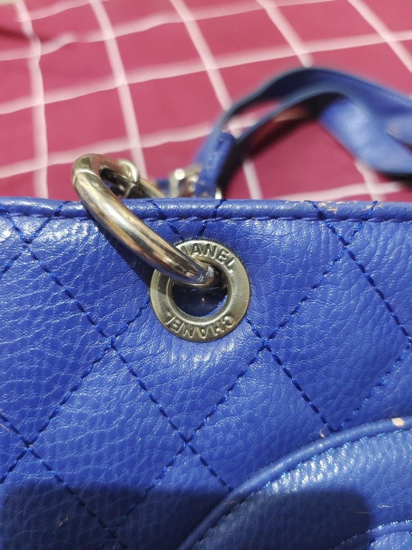 Tas Chanel Biru, Fesyen Wanita, Tas & Dompet di Carousell