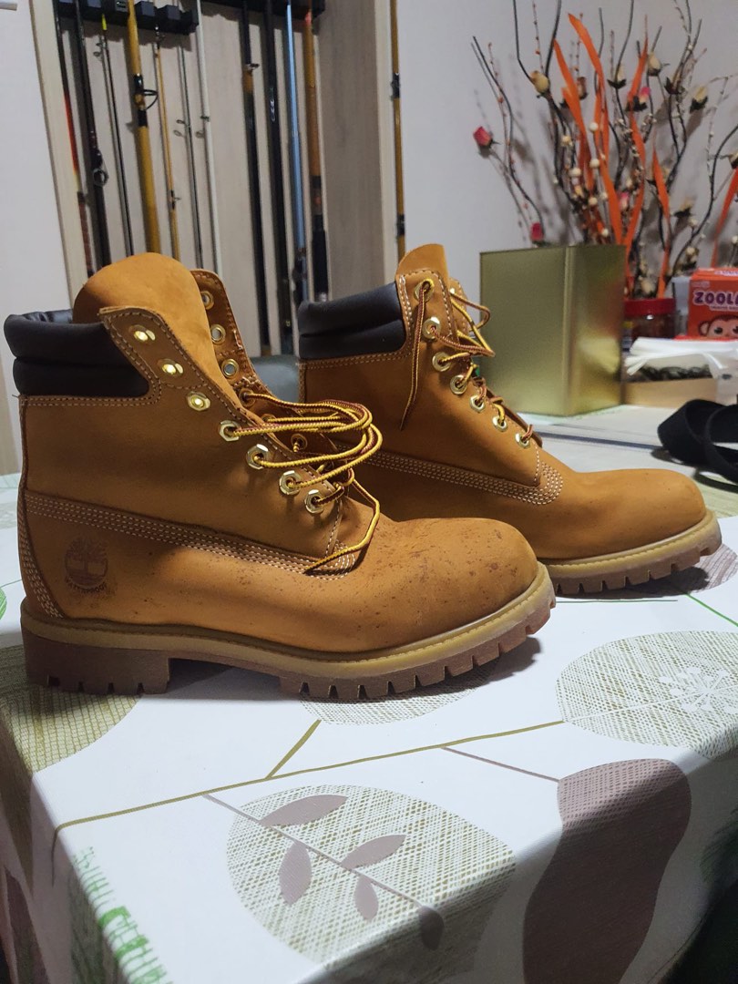 Timberland boots, Men's Fashion, Footwear, Boots on Carousell