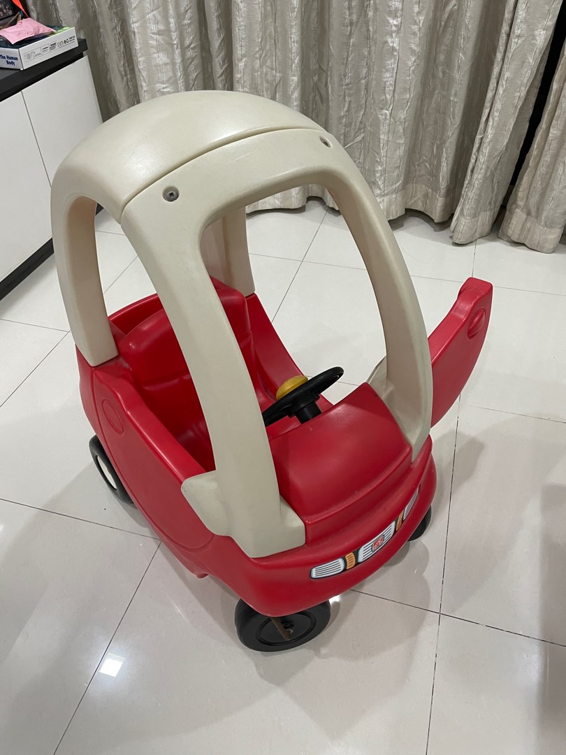 Step 2 Snuggle Bug Coupe Car, Hobbies & Toys, Toys & Games on Carousell
