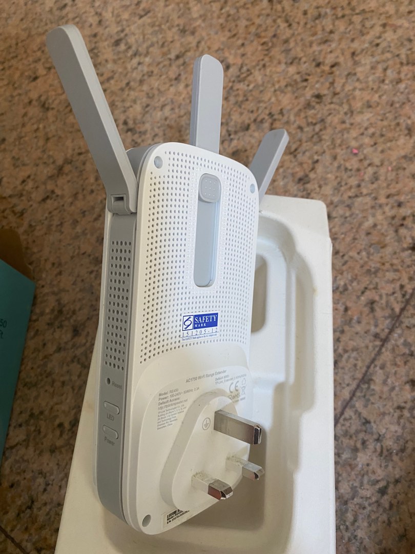 To-link Wifi Range Extender, Computers & Tech, Parts & Accessories, Networking on Carousell