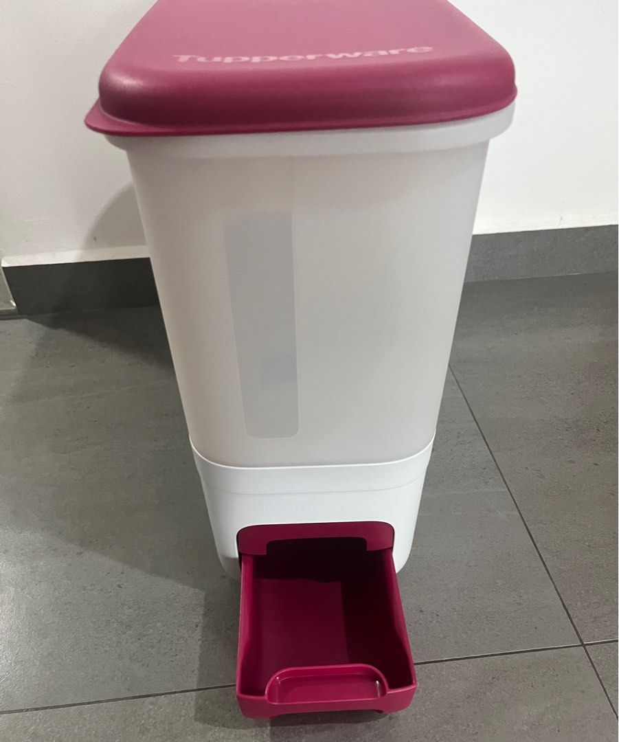 Tupperware Rice Smart 10kg container (Authentic), Furniture & Home ...