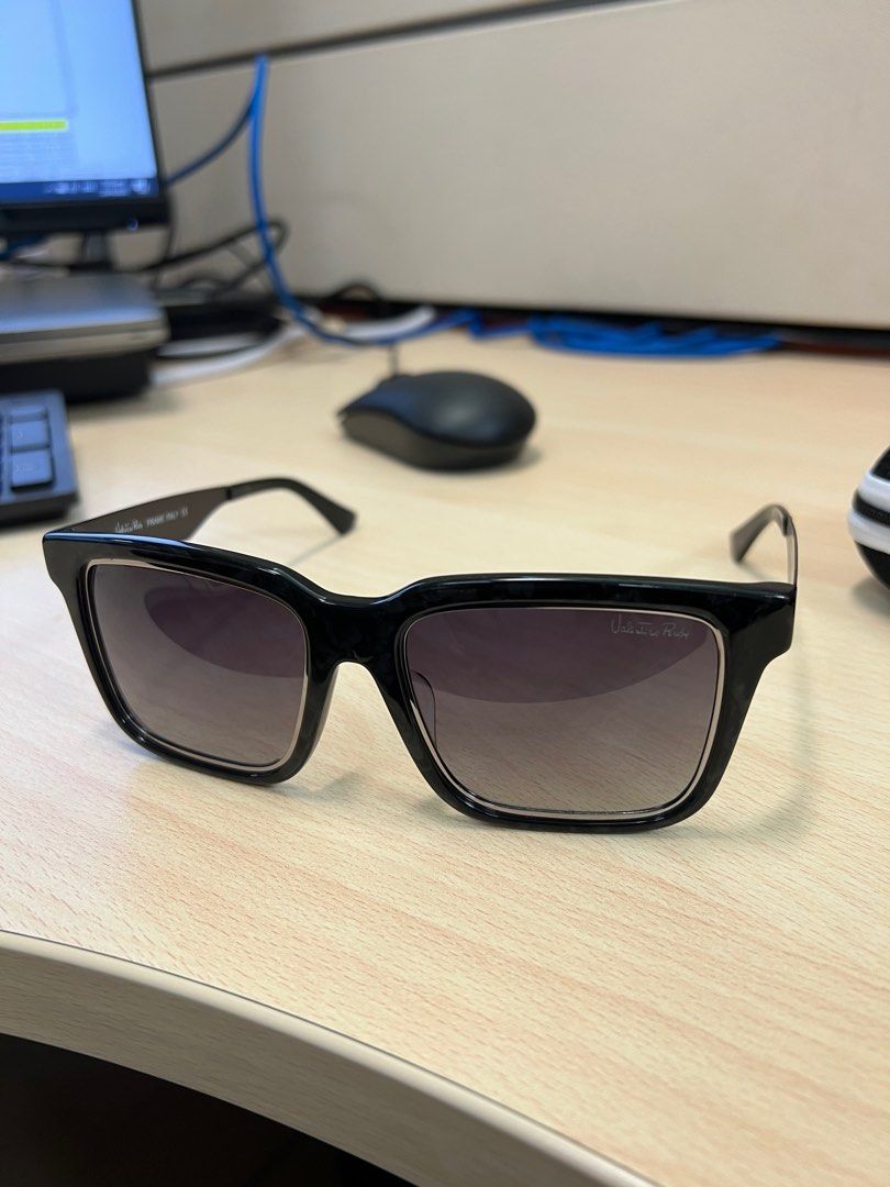 Valentino Rudy Glasses (Authentic), Men's Fashion, Watches ...