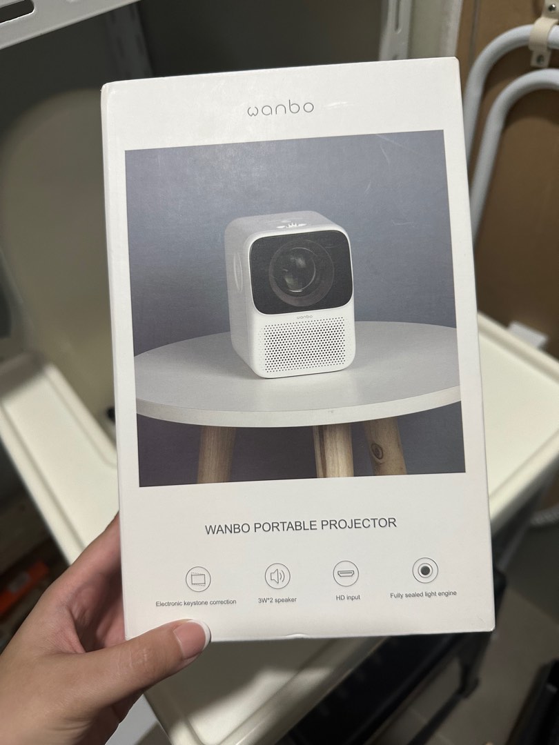 Wanbo T2 Max portable projector, TV & Home Appliances, TV ...