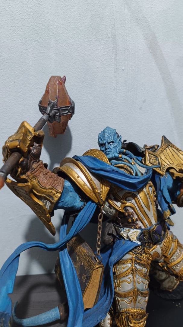 World of Warcraft - Vindicator Maraad - DC Unlimited - Deluxe Collector ...