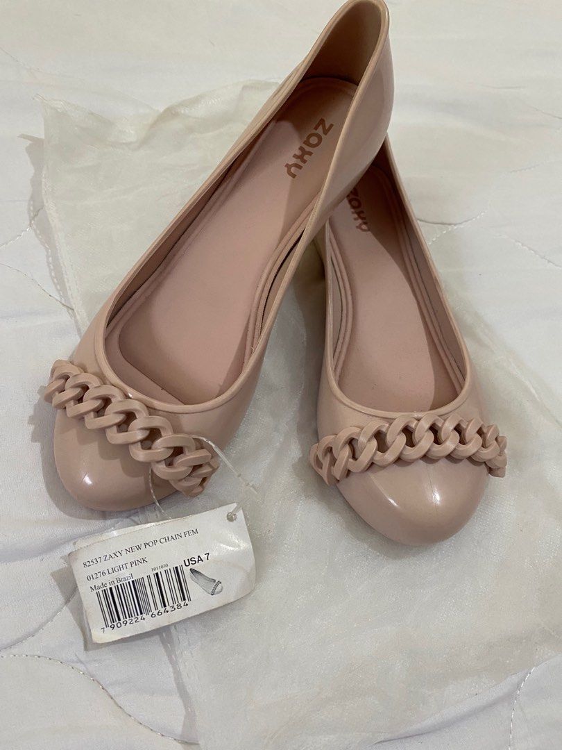 Zaxy nude flats, Women's Fashion, Footwear, Flats & Sandals on Carousell