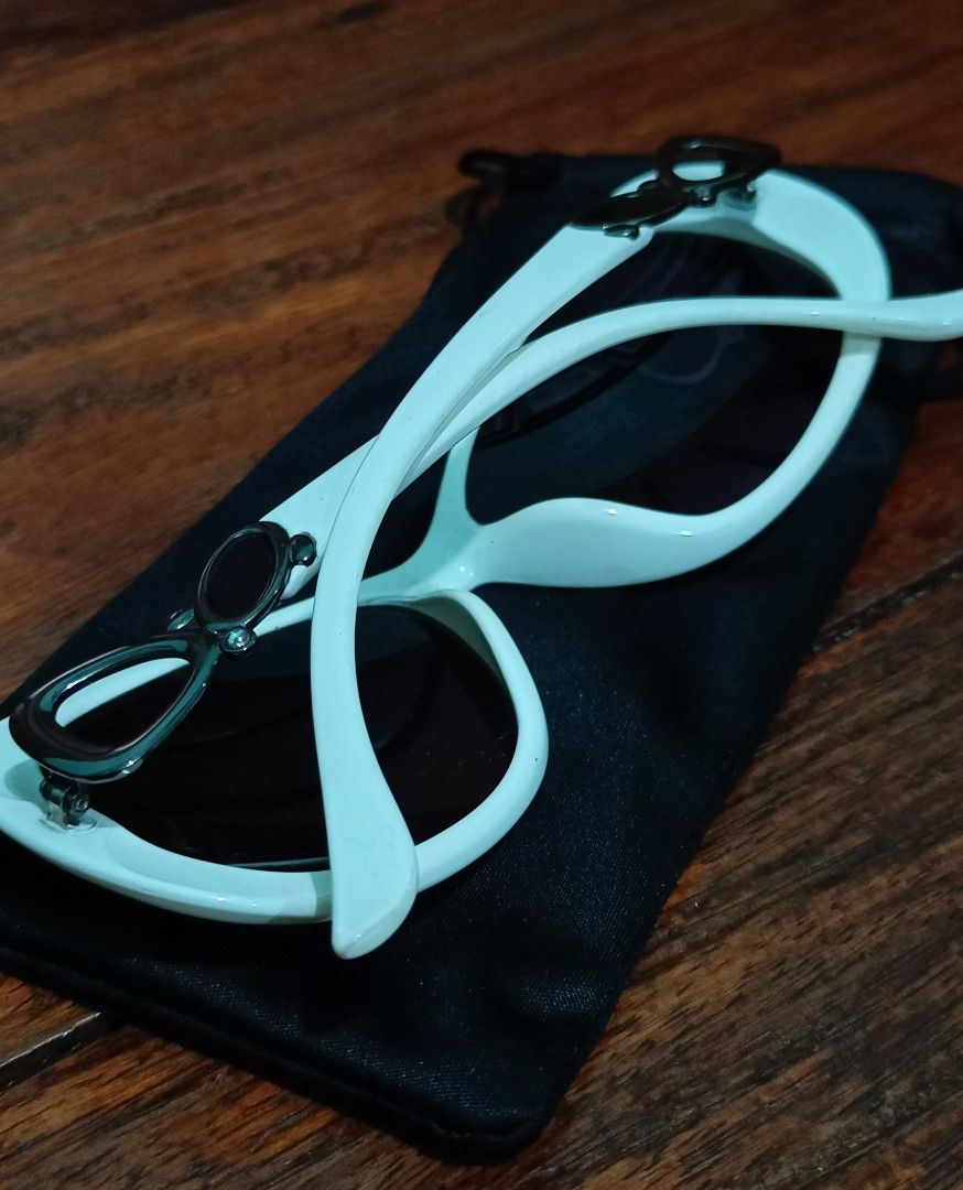 BALENO SUNGLASSES, Women's Fashion, Watches & Accessories, Sunglasses ...