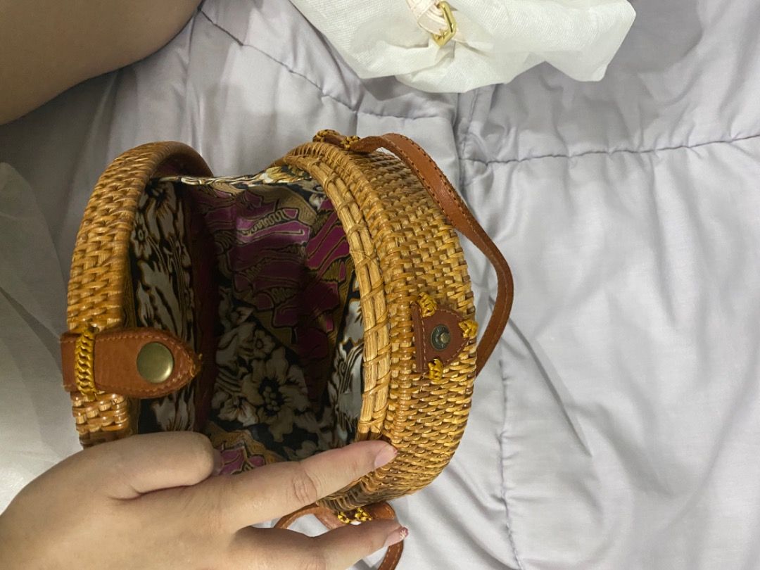 Bali Rotten abag, Women's Fashion, Bags & Wallets, Beach Bags on Carousell