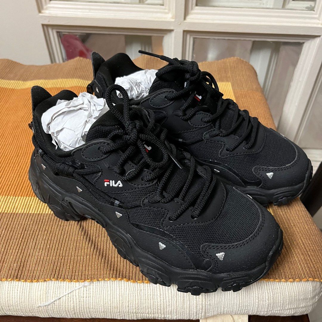 [BN] FILA Fluid II Full Black Sneakers, Women's Fashion, Footwear ...