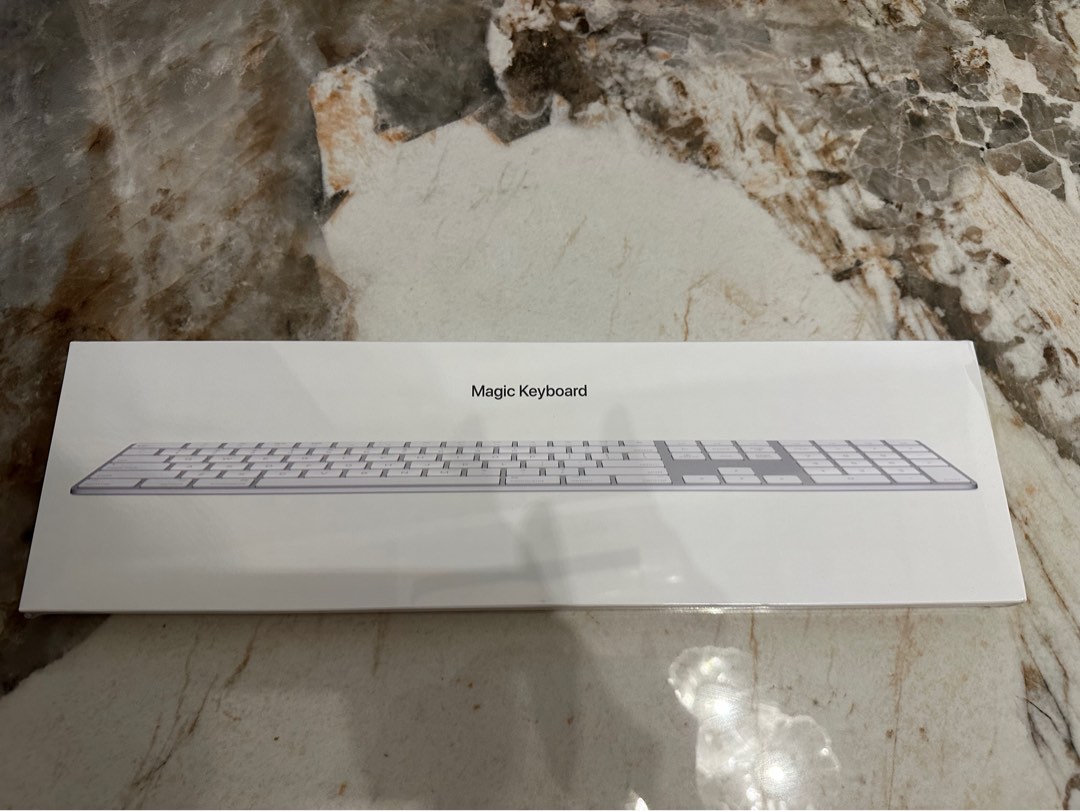 Apple Magic Keyboard A1843 with Numerical Keypad, Computers & Tech ...