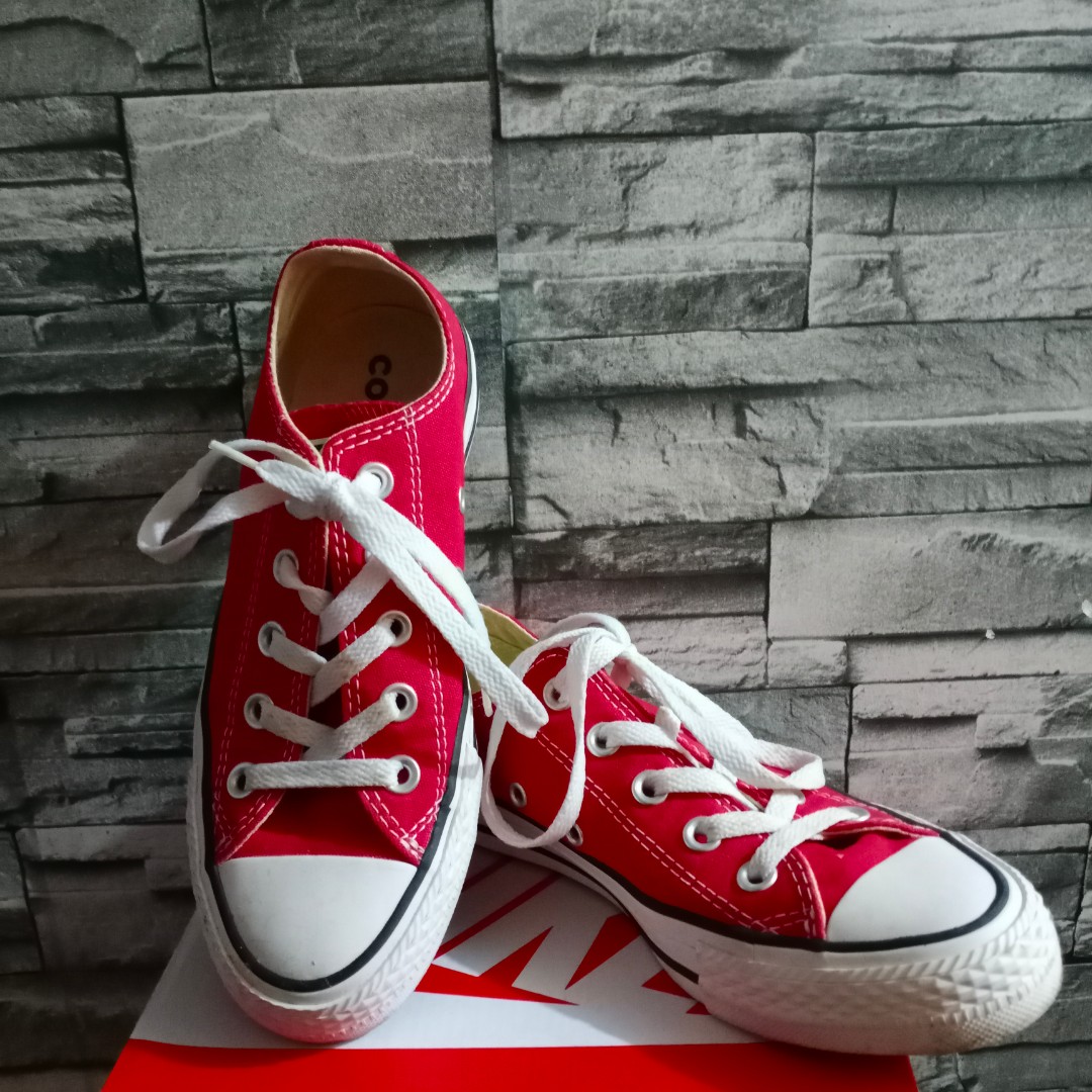 Chuck Taylor Converse, Women's Fashion, Footwear, Shoe inserts on Carousell