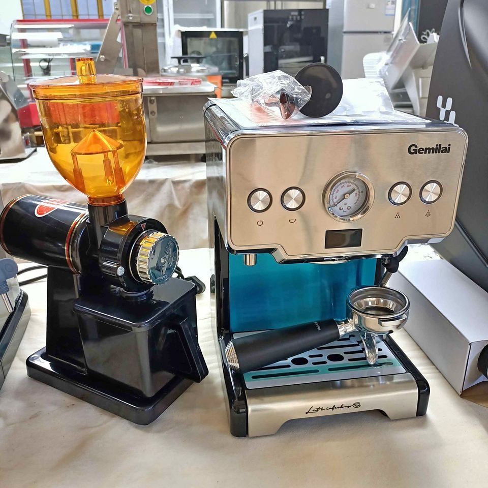 COFFEE ESPRESSO MACHINE CRM3605 WITH GRINDER, TV & Home Appliances ...