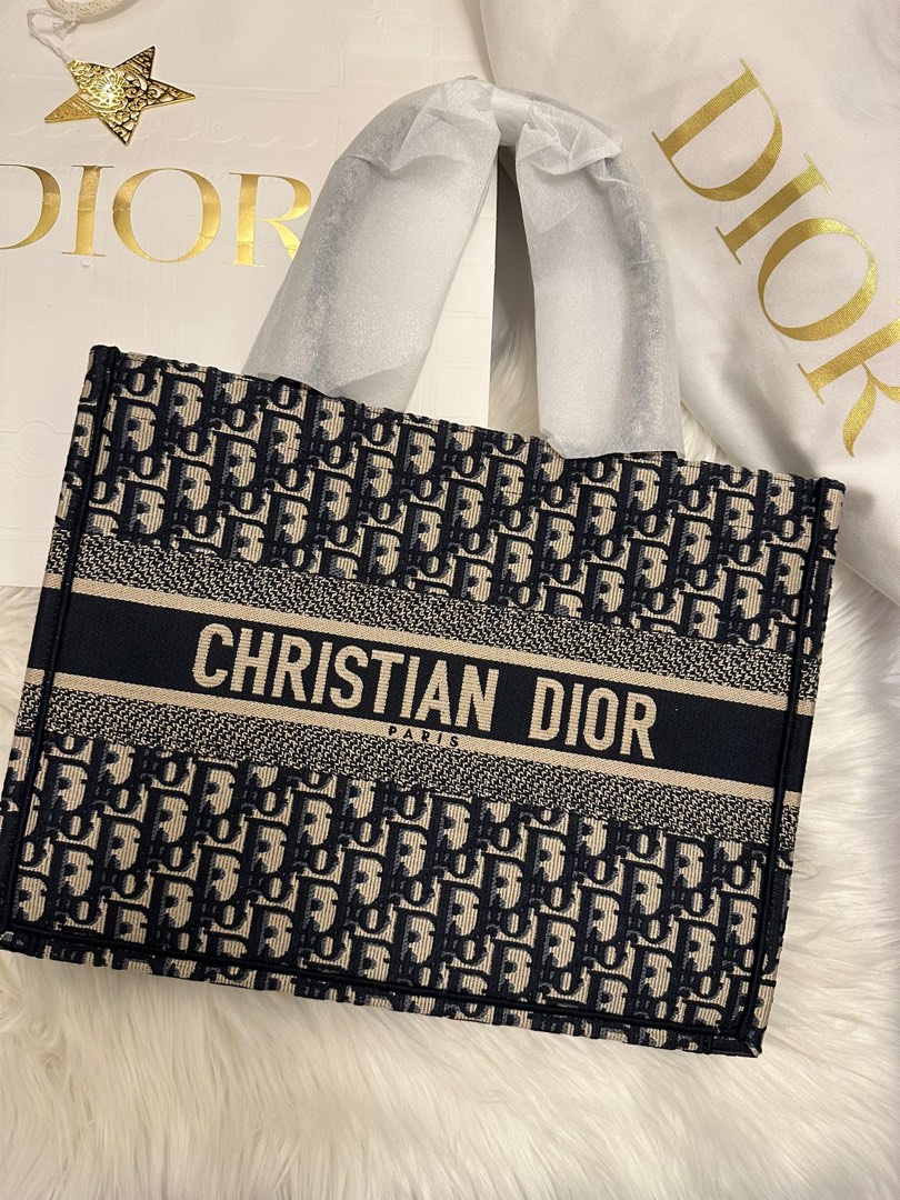 Dior book tote booktote monogram medium small size chanel Hermes cf mini 22 picotin garden party ...