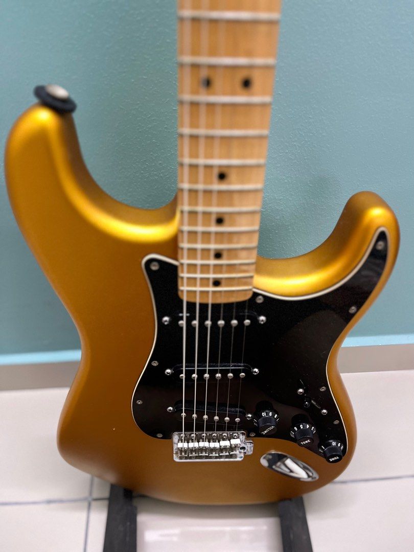 Fender FSR Standard Satin Stratocaster, Blaze Gold, Hobbies & Toys ...