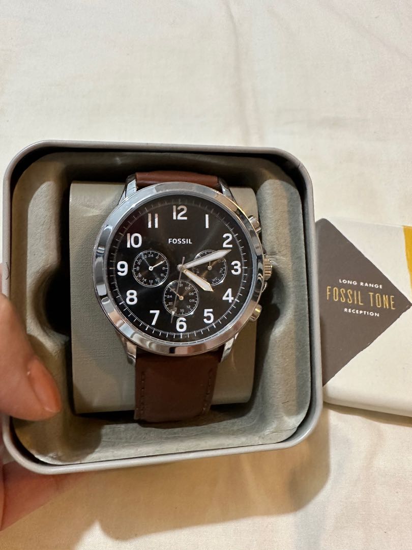 Fossil Men’s watch brown leather on Carousell