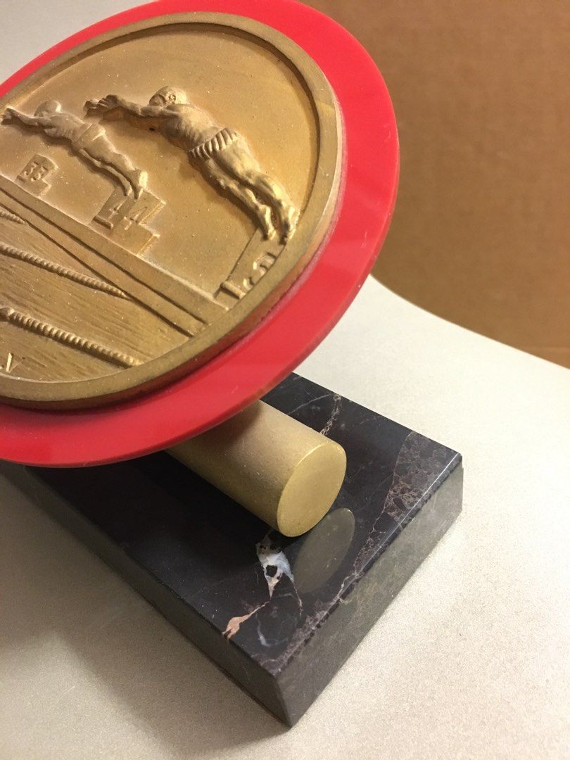 French Vintage trophy, 興趣及遊戲, 收藏品及紀念品, 古董收藏 - Carousell