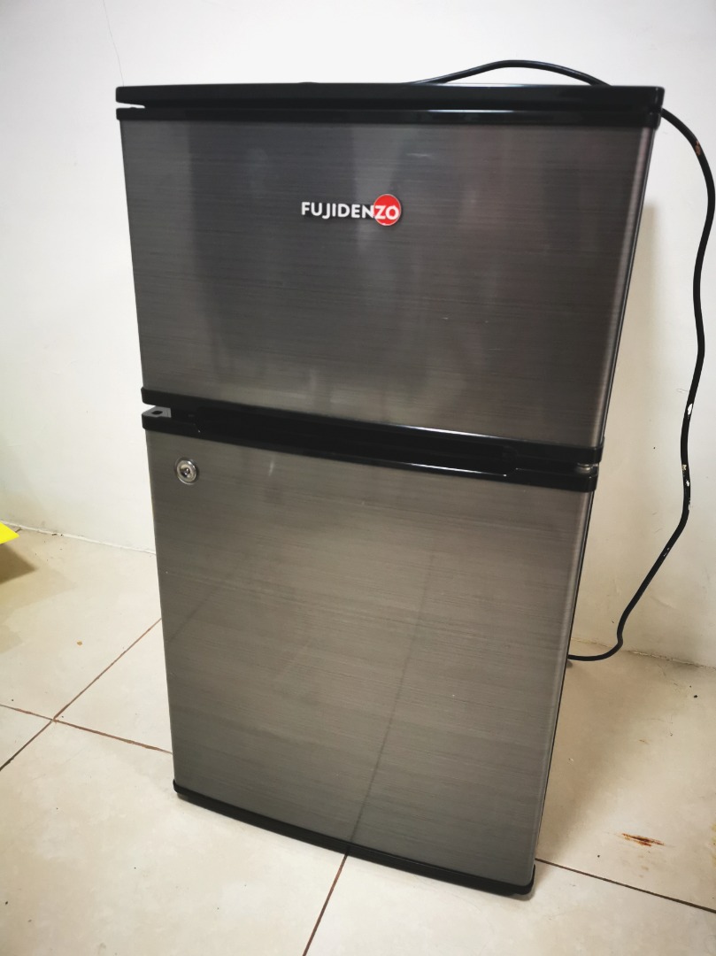 Fujidenzo 3.5 cu. ft. Two Door Personal Refrigerator RBT-35 SL, TV & Home Appliances, Kitchen ...