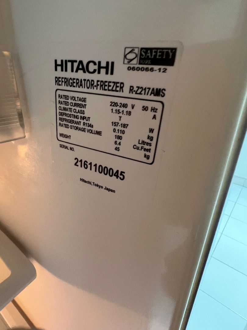 Hitachi Refrigerator-Freezer, TV & Home Appliances, Kitchen Appliances ...