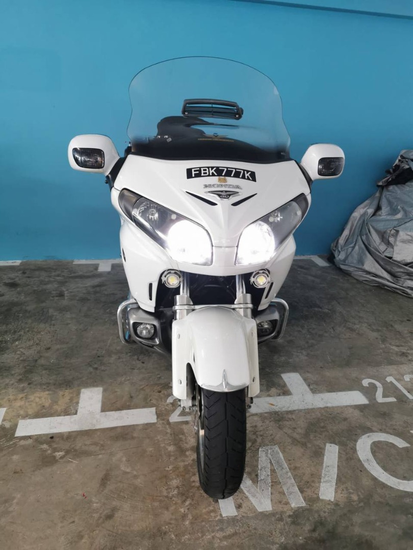 Honda GL1800B, Motorcycles, Motorcycles for Sale, Class 2 on Carousell