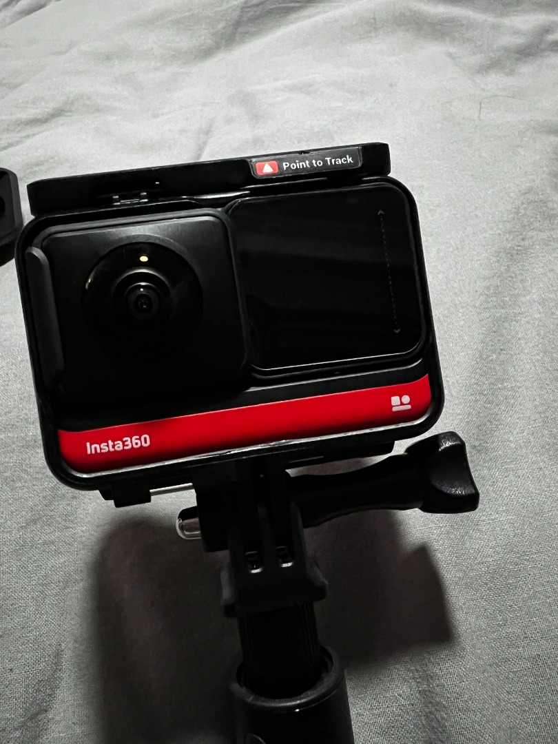 Insta360 ONE R (360 edition), Photography, Cameras on Carousell