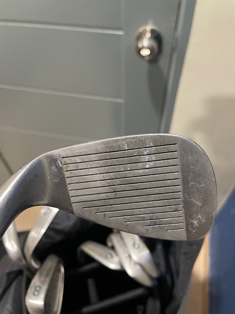 Iron set and bag, Sports Equipment, Sports & Games, Golf on Carousell