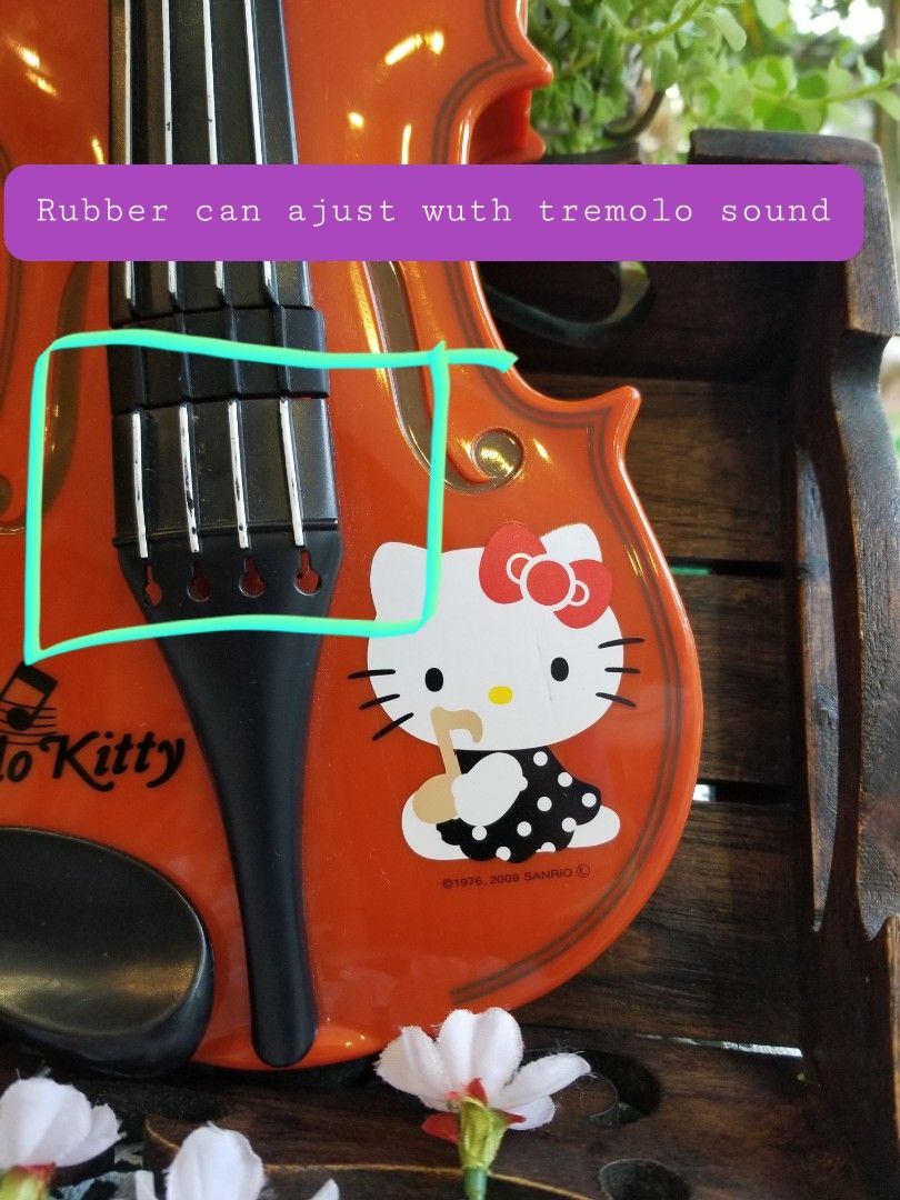 Japan vintage sanrio hello kitty violin for deco, Hobbies & Toys, Collectibles & Memorabilia ...