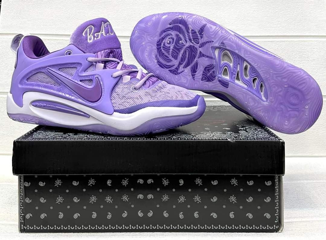 Kd 15 Bad, Men's Fashion, Footwear, Sneakers on Carousell