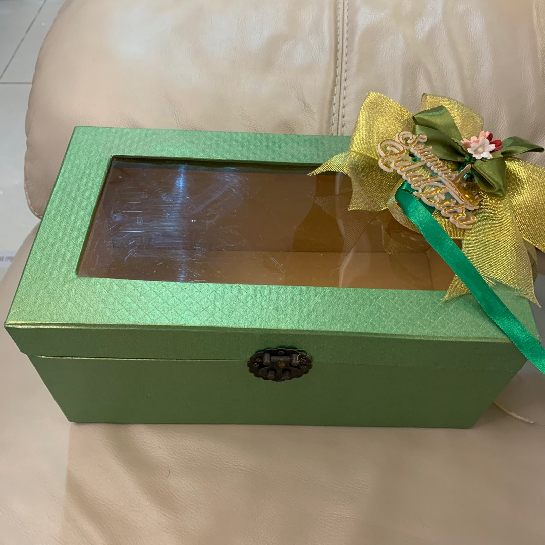 Kotak Hampers Idul fitri transparan, Desain & Kerajinan Tangan, Barang ...