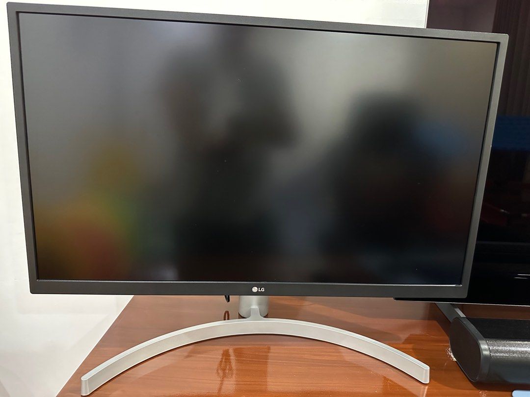 LG 4K Monitor, Computers & Tech, Desktops on Carousell