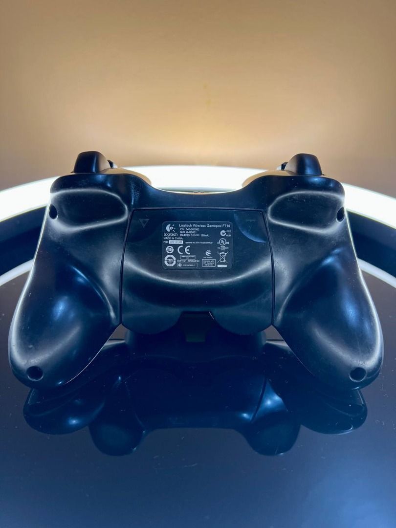 LOGITECH F710 wireless gamepad controller, Video Gaming, Gaming ...