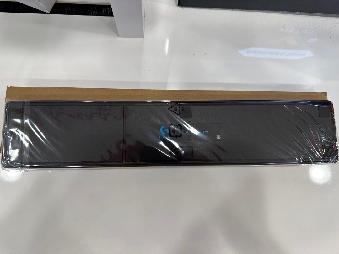 Logitech G513 keyboard Palm Rest, Computers & Tech, Parts & Accessories ...
