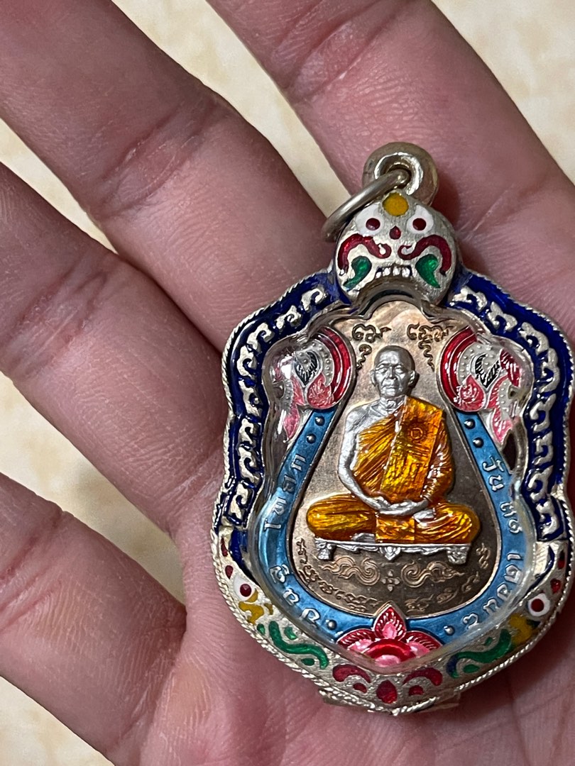 Lp thong sliver casing and rian Vesak day special, Hobbies & Toys, Memorabilia & Collectibles ...