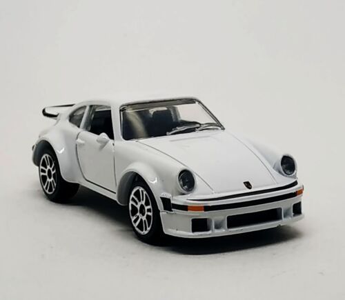 Majorette Porsche 934 white / 1:64 1/64, Hobbies & Toys, Toys & Games ...