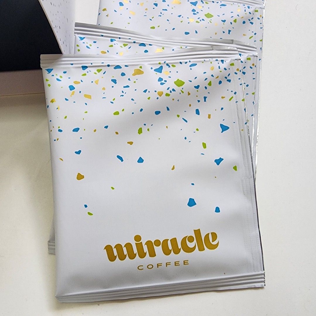Miracle Coffee (by JJ Lin) Drip Coffee Bags, Food & Drinks, Beverages ...
