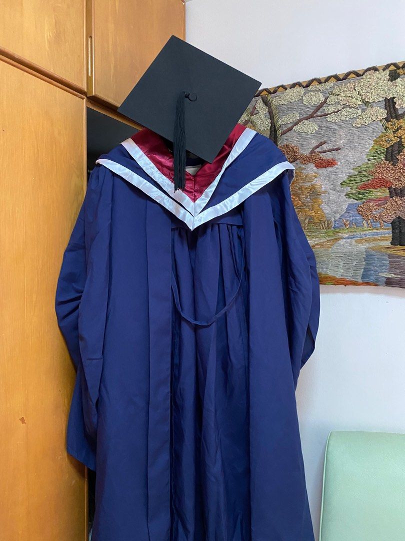 NTU HSS GRADUATION GOWN, Women's Fashion, Dresses & Sets, Evening ...