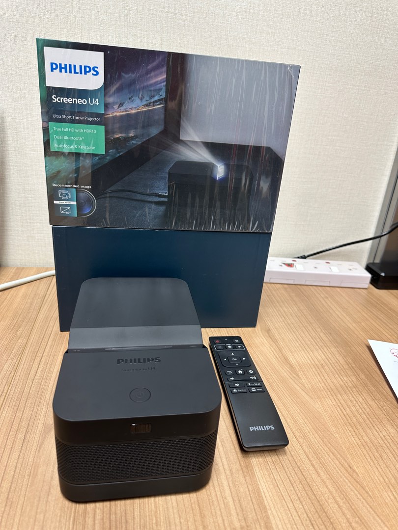 Philips Screeneo U4 Home projector, TV & Home Appliances, TV ...