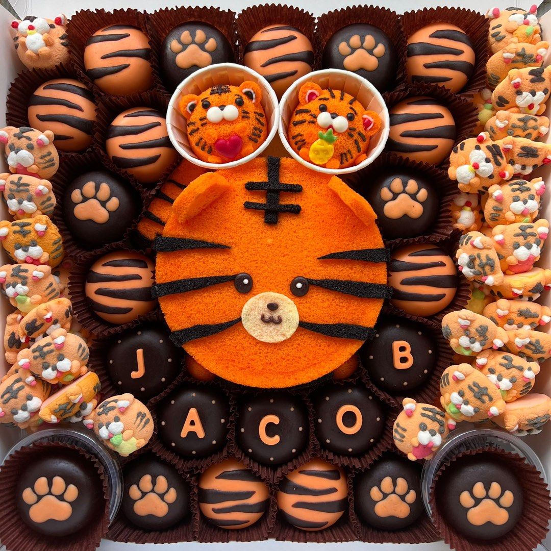 Platter Cakes Concept, Food & Drinks, Homemade Bakes on Carousell