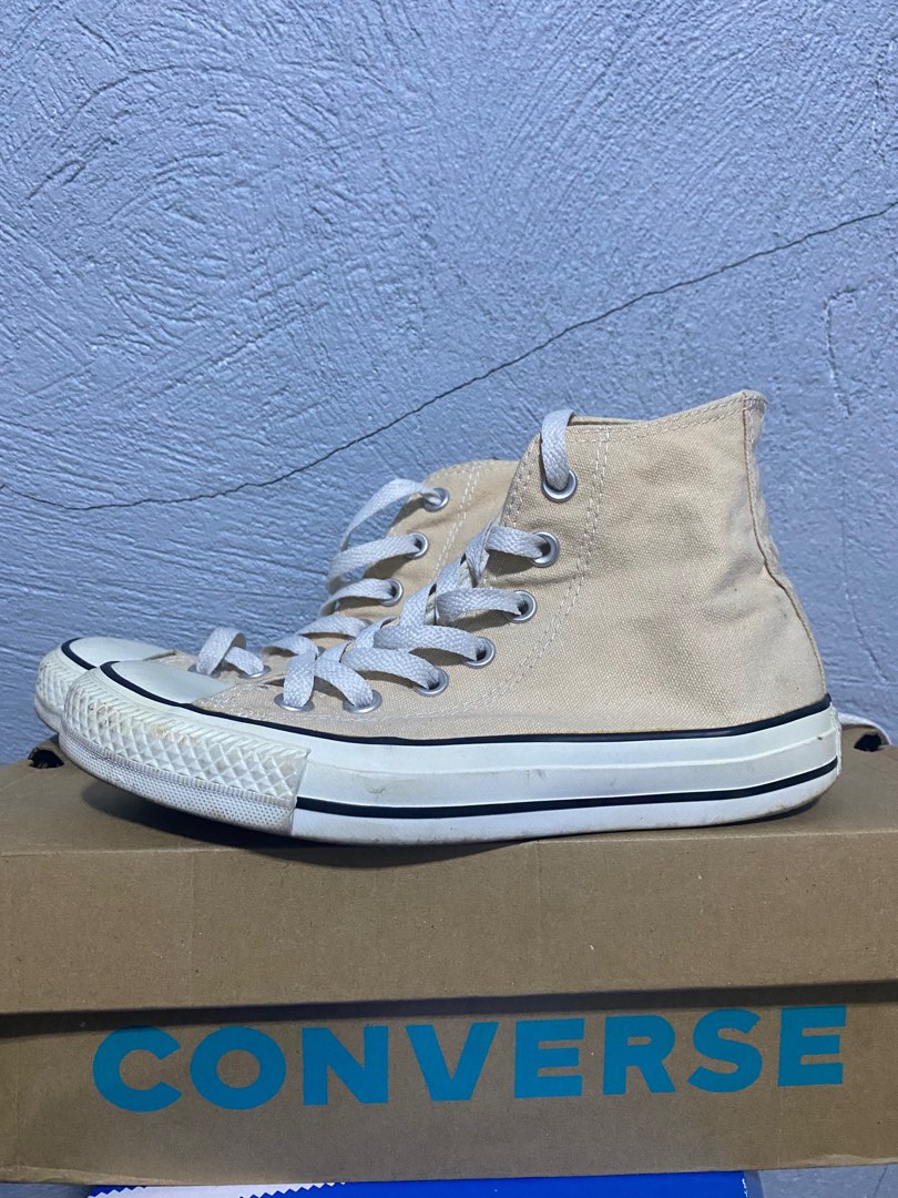 RARE COLOR CONVERSE CHUCK TAYLOR ALL STAR CREME, Women's Fashion ...