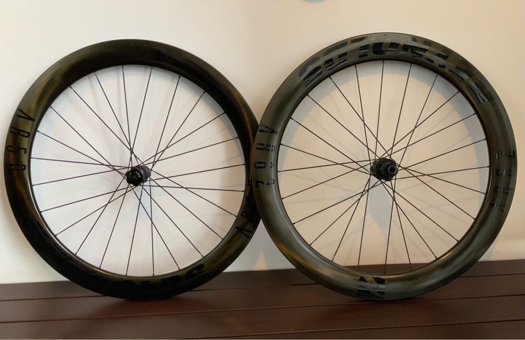 Reynolds AR58/62 Disc Brake Carbon Wheelset, Sports Equipment, Bicycles ...