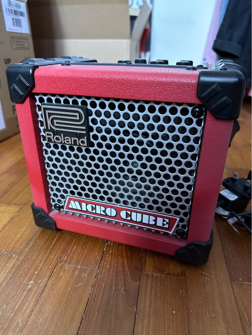 Roland Micro Cube, Audio, Soundbars, Speakers & Amplifiers on Carousell