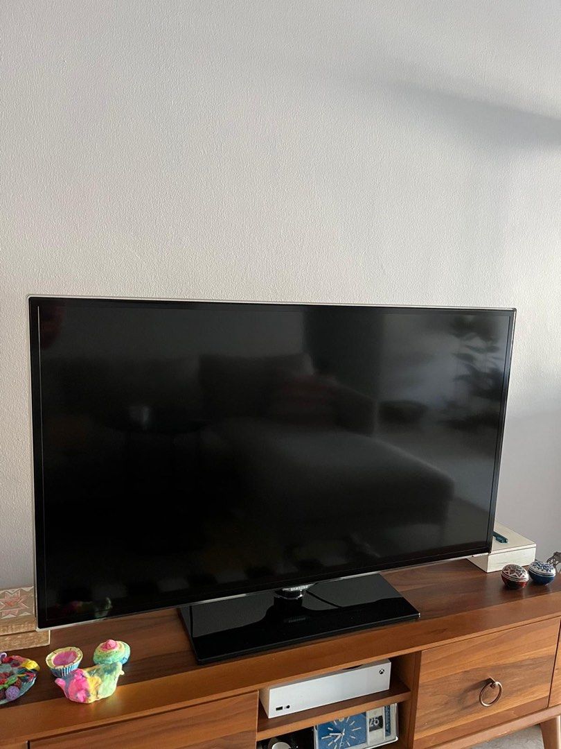 Samsung 47 inch television, TV & Home Appliances, TV & Entertainment ...