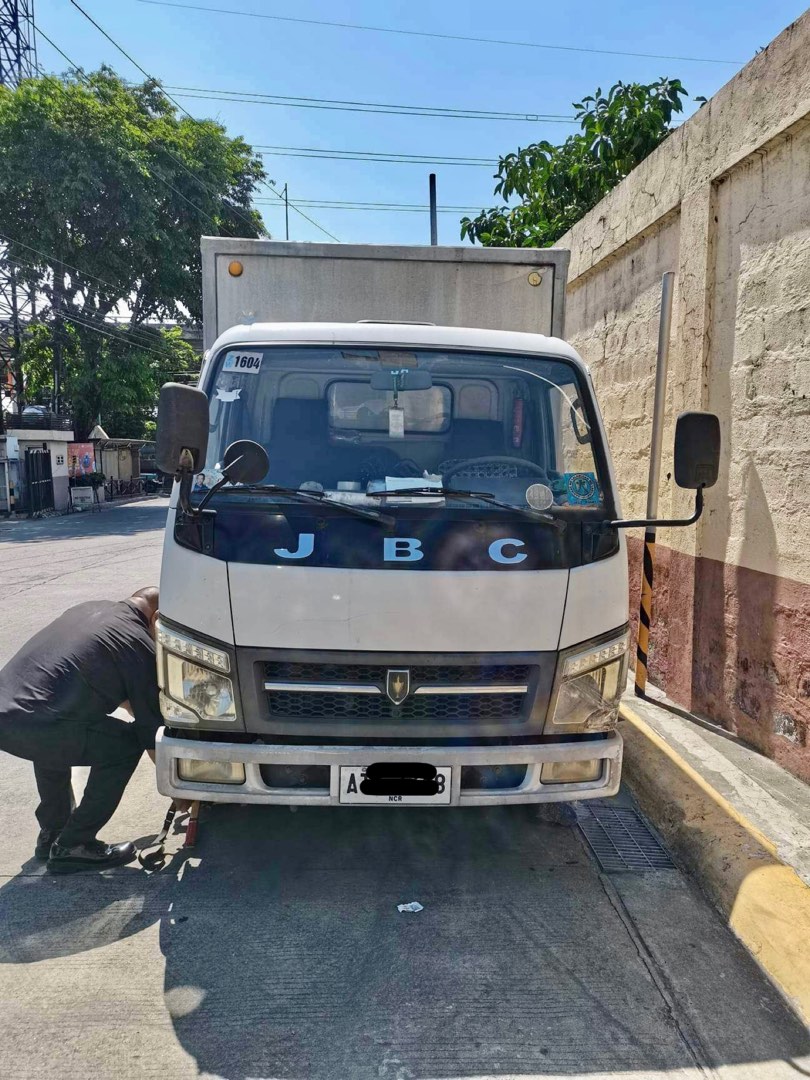 Second Hand JBC 4 wheel truck for sale, Special Vehicles, Heavy Vehicles on Carousell
