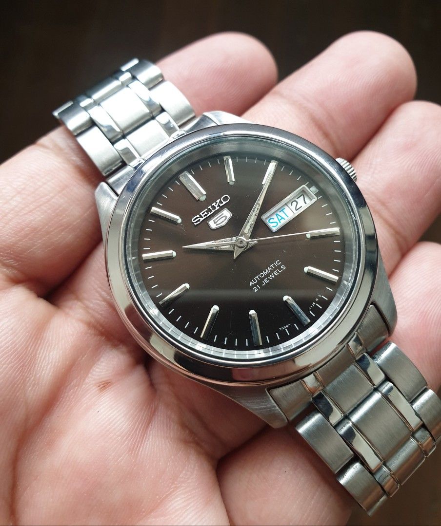 Seiko 5 choco dial, Men's Fashion, Watches & Accessories, Watches on ...