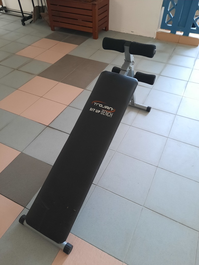 Sit up bench, Sports Equipment, Exercise & Fitness, Cardio & Fitness ...