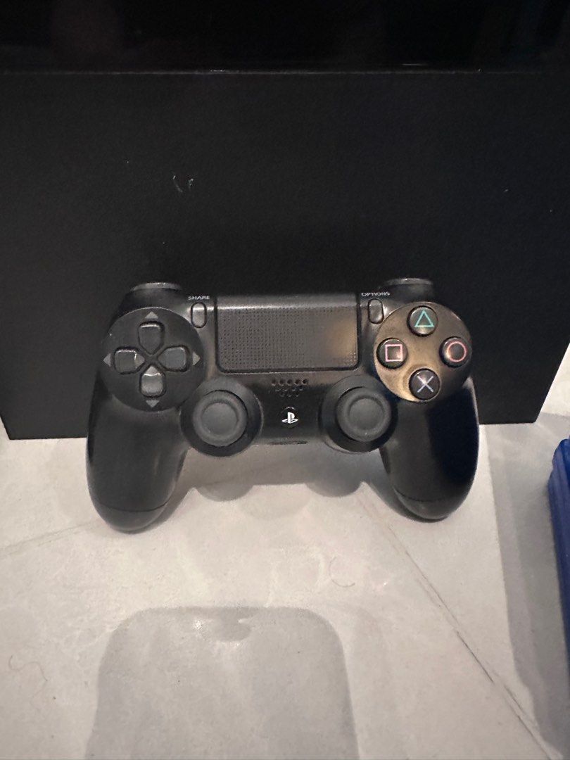 Sony PlayStation PS4 (500GB) Bundle, Video Gaming, Video Game Consoles ...