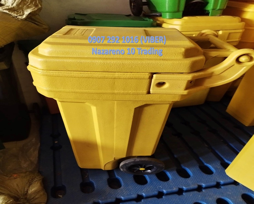 trash bin roller king trash bin w/wheels 2 on Carousell
