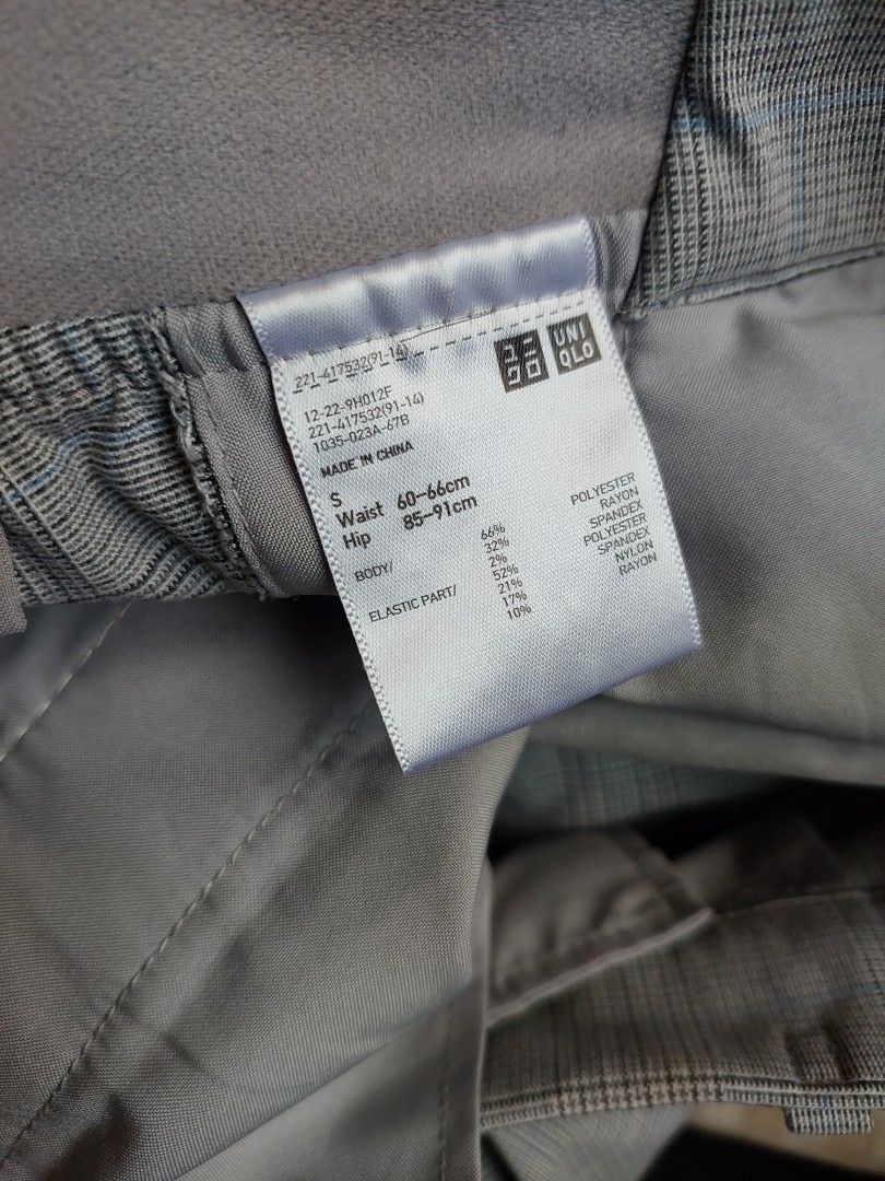 UNIQLO Ezy Ankle Lenght Pants, Women's Fashion, Bottoms, Other Bottoms on Carousell