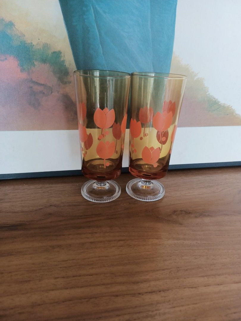 Vintage Aderia Footed Glasses, Hobbies & Toys, Memorabilia & Collectibles, Vintage Collectibles ...