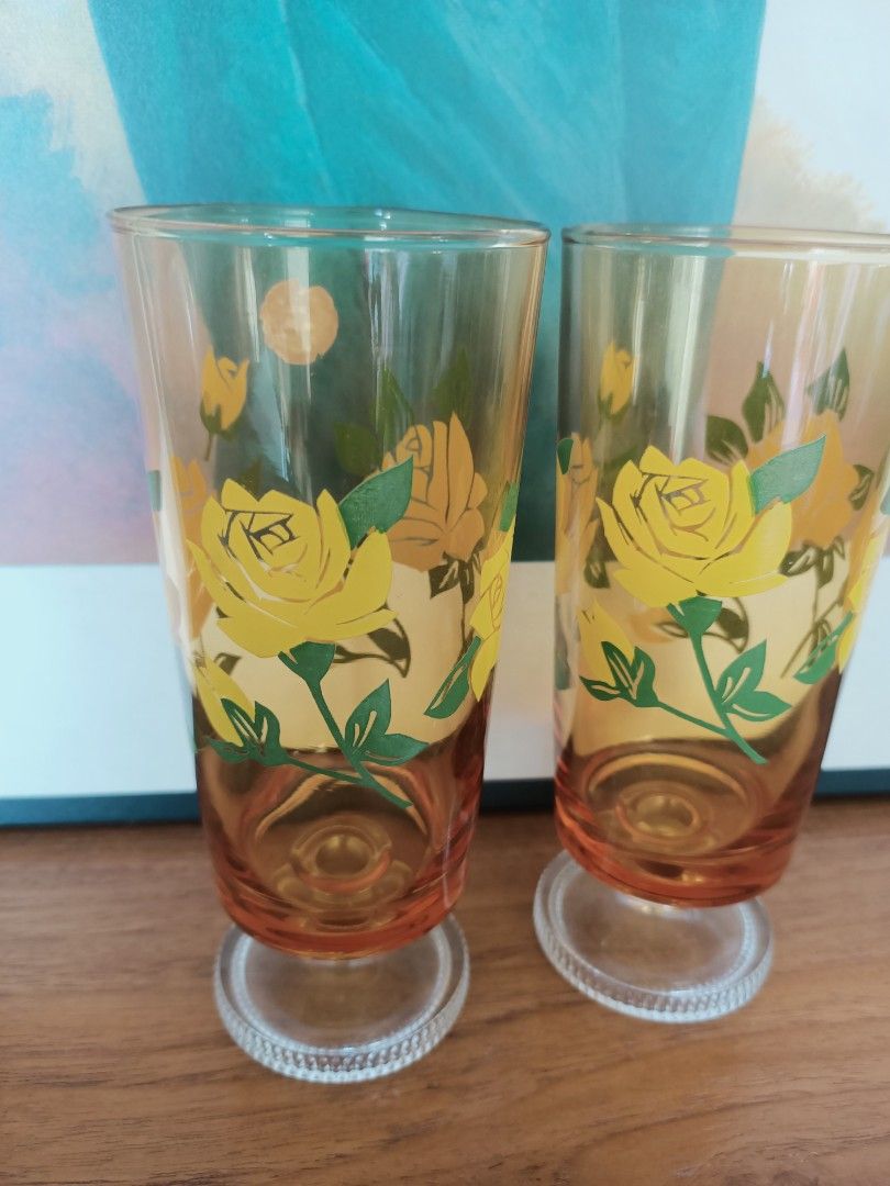 Vintage Aderia Footed Glasses, Hobbies & Toys, Memorabilia & Collectibles, Vintage Collectibles ...